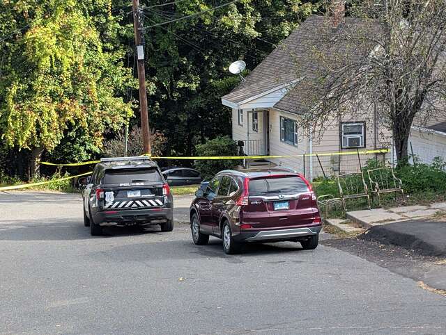 Homeowner says he confronted Waterbury murder suspect