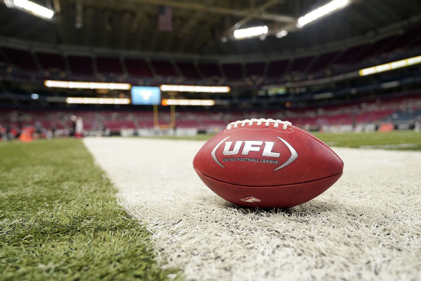 UFL adds teams in Louisville, Orlando, Columbus; Texas clubs rebranded