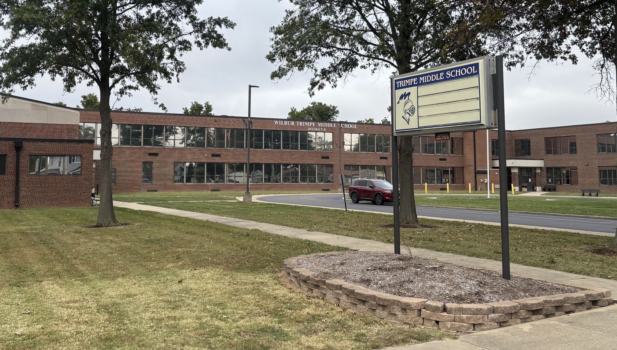 Bethalto Police interview students in Trimpe Middle School incident