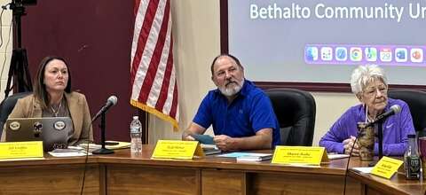 Bethalto teacher Kary Morgan signed secret separation deal