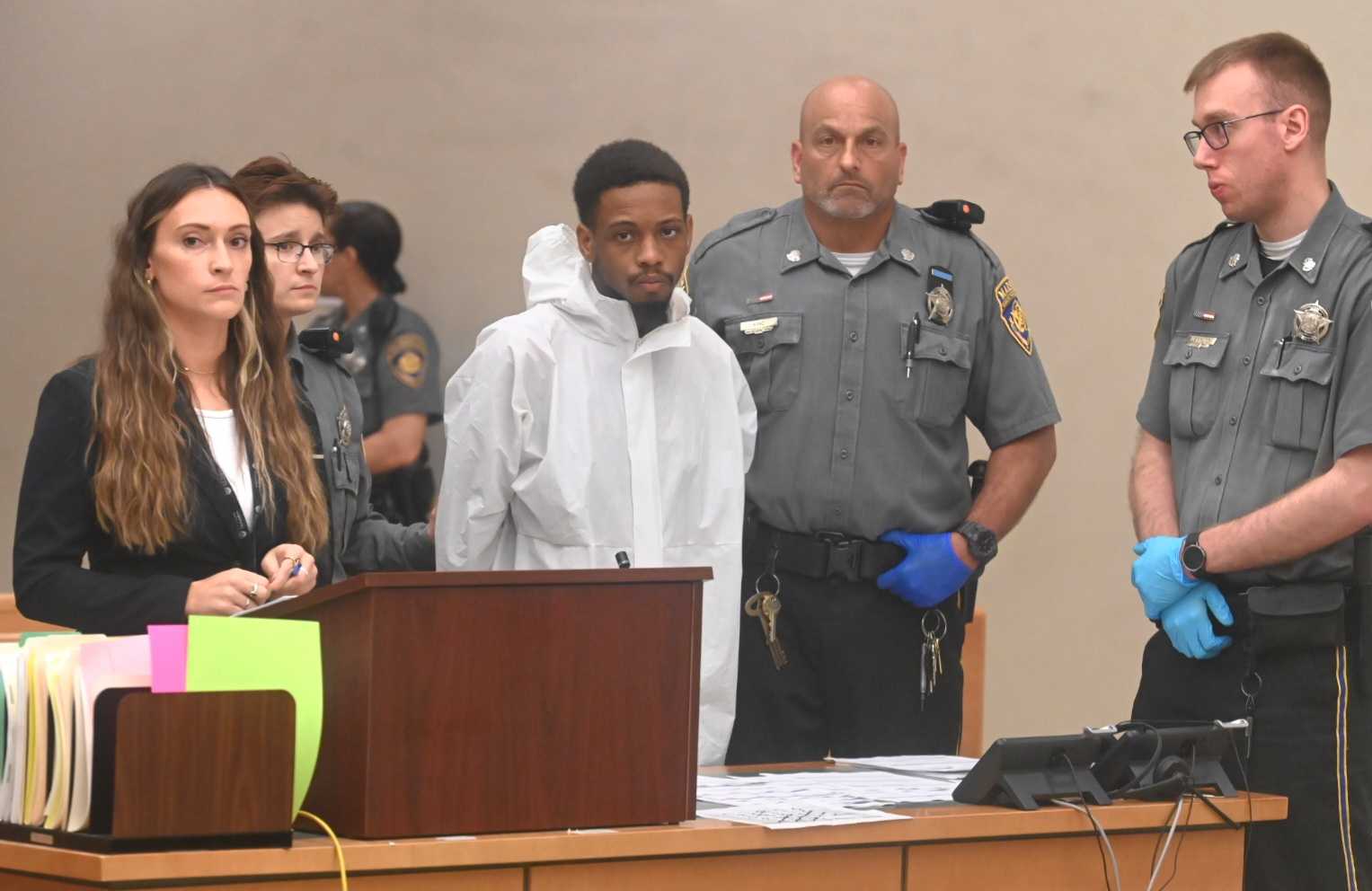 Waterbury man, 25, arrested in fatal shootings of his parents: Police