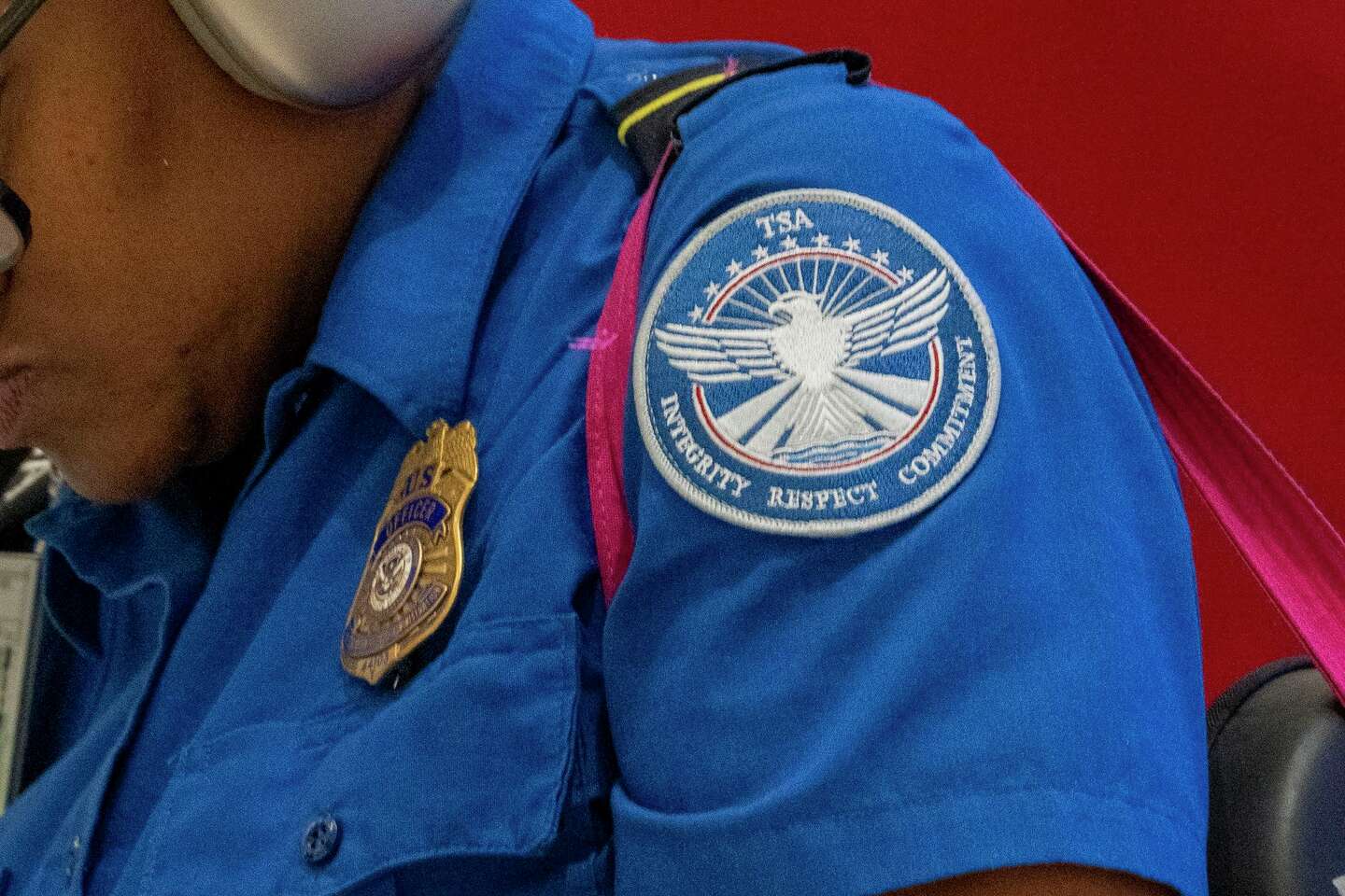 Houston airports face ground stops amid FAA shortage, shutdown