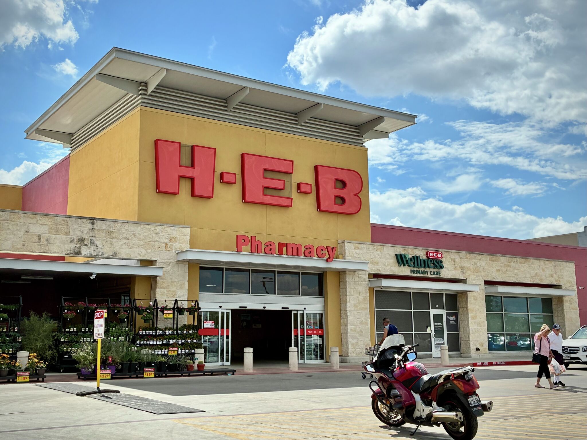 H-E-B becomes latest beloved brand to score a viral jingle