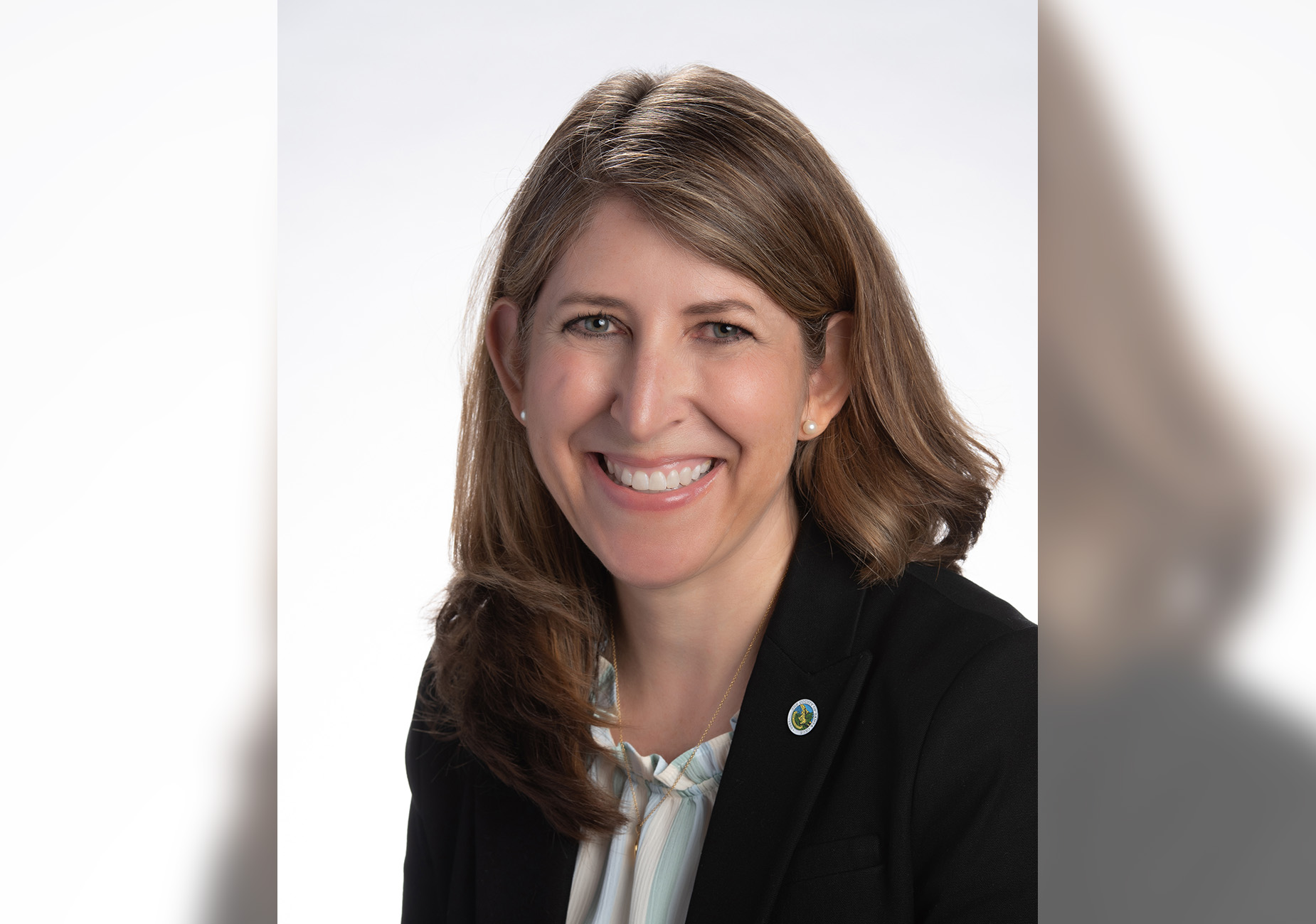 Santa Cruz Co Long Time Employee Tapped As Next County Executive Director 3597