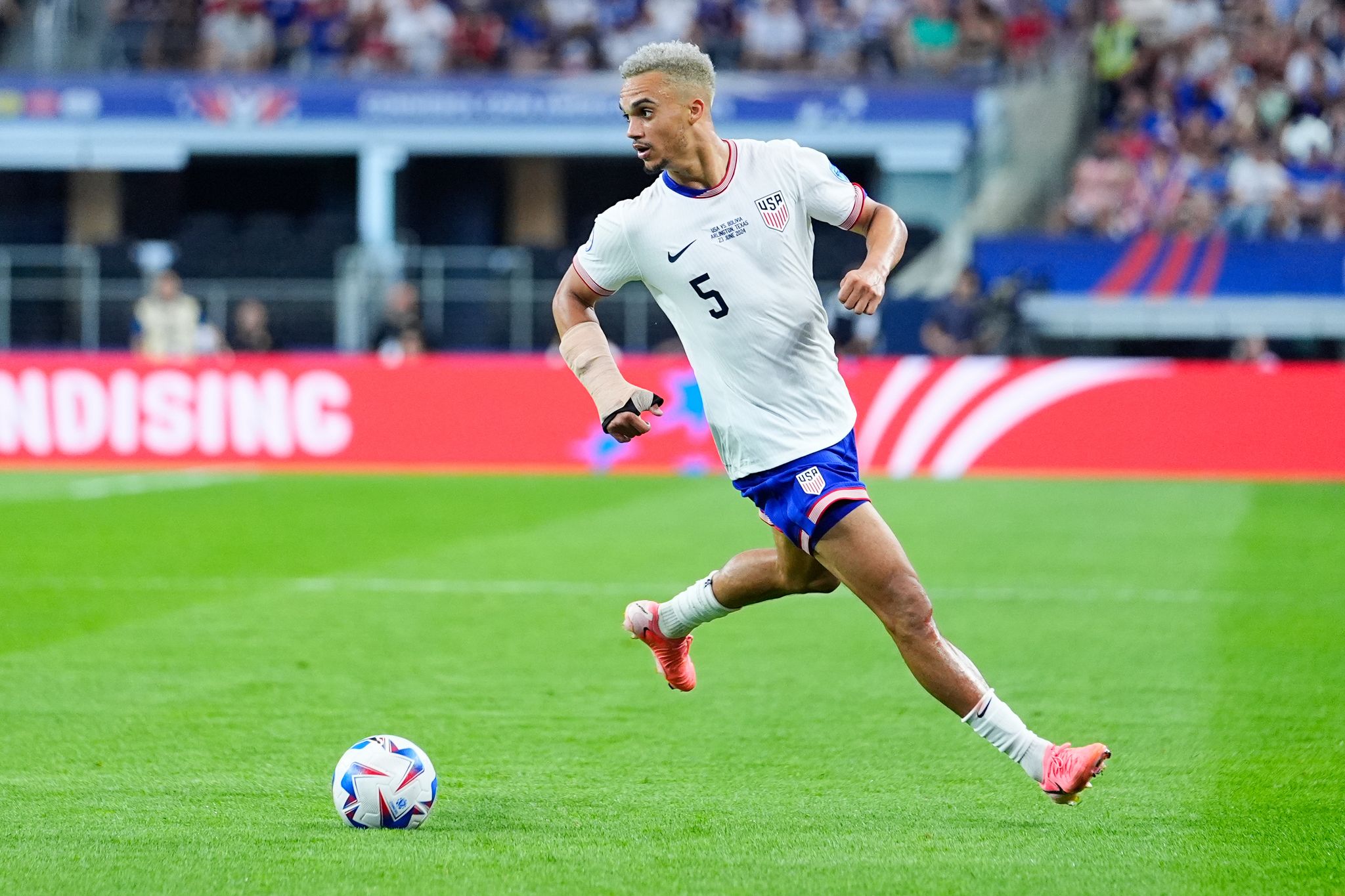 Antonee Robinson still not at full strength as he returns to US team ...
