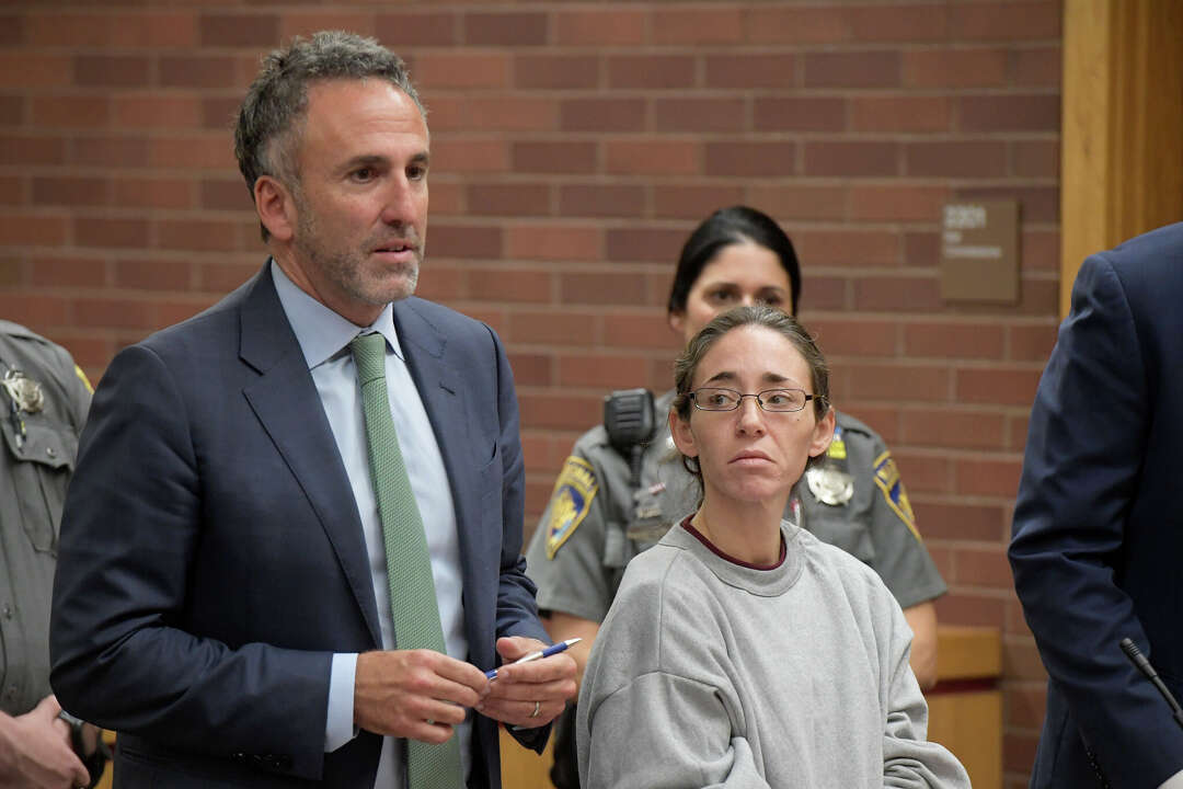 Ridgefield woman accused of poisoning man with tainted wine posts bond