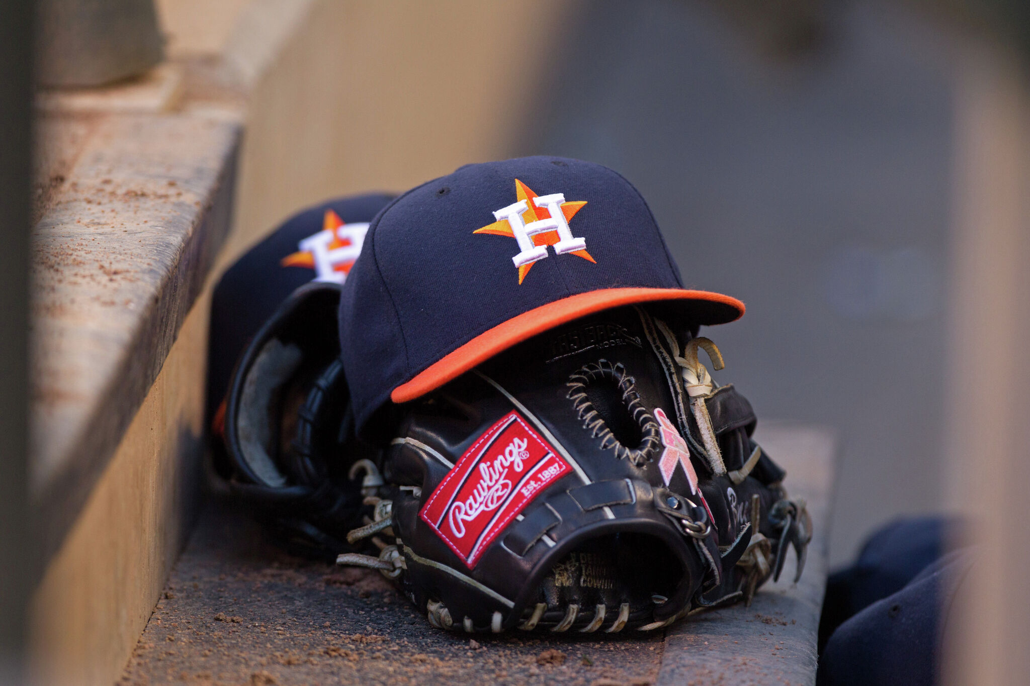 Astros make wholesale changes to staff, dismiss multiple coaches
