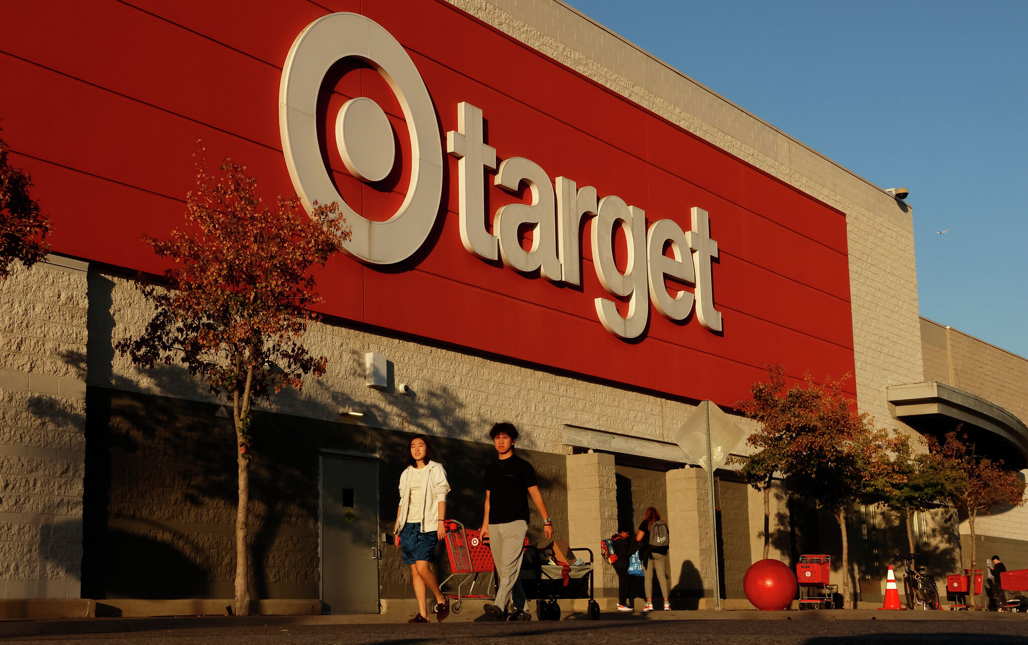 Target aims to rival Walmart, H-E-B with $20M Texas expansion