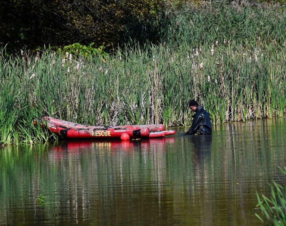 Police search Troy pond for more clues in Amanda King's death