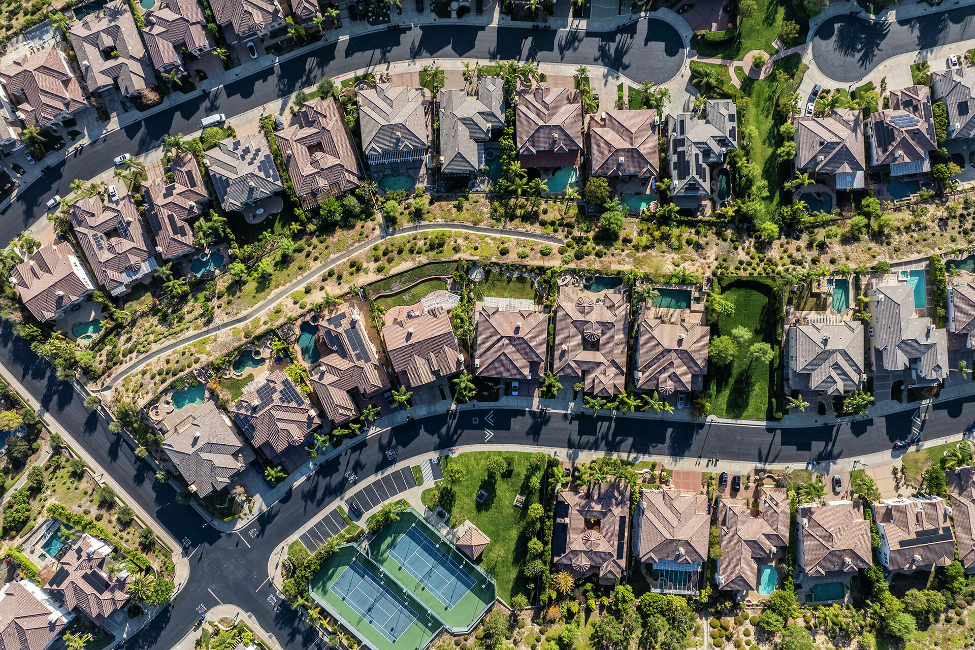 Why does everybody hate the Valley in LA?