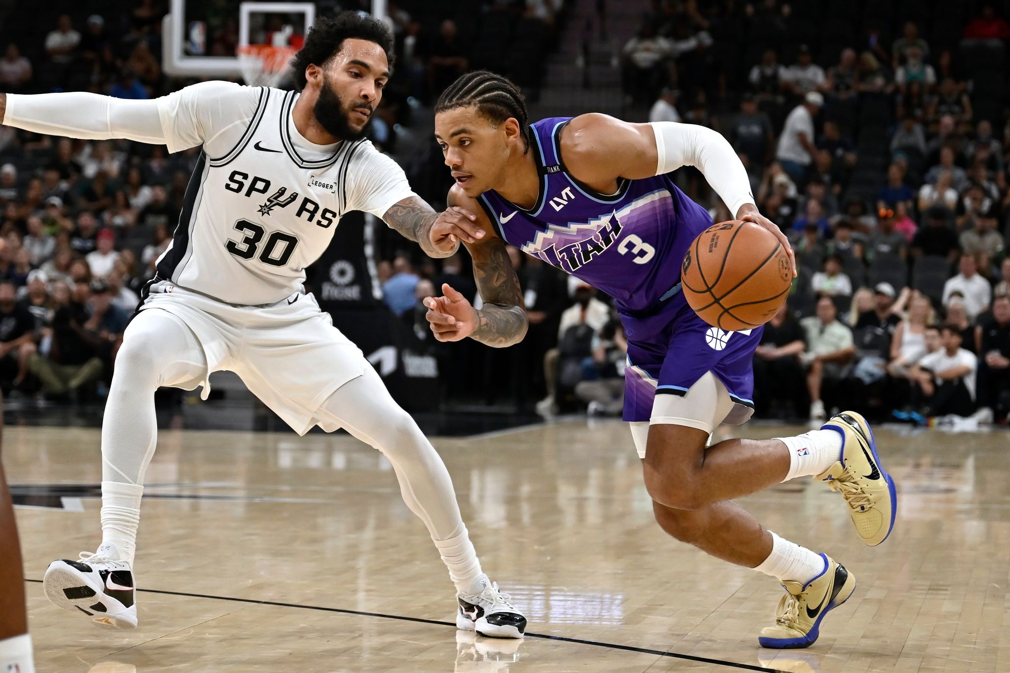 Spurs vs. Jazz: How to watch the game, who's starting, who's out