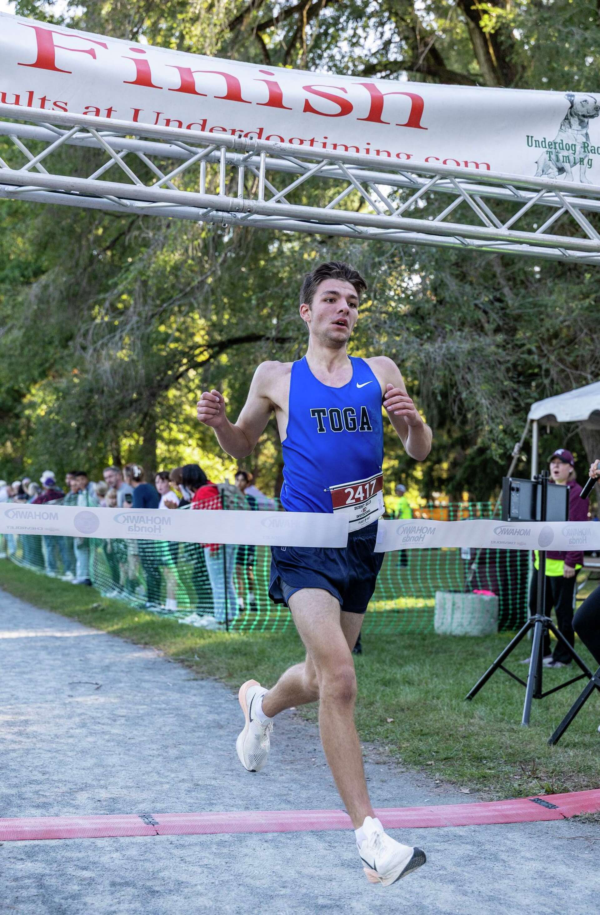 Albany-area cross country runners chase Section 2 championships