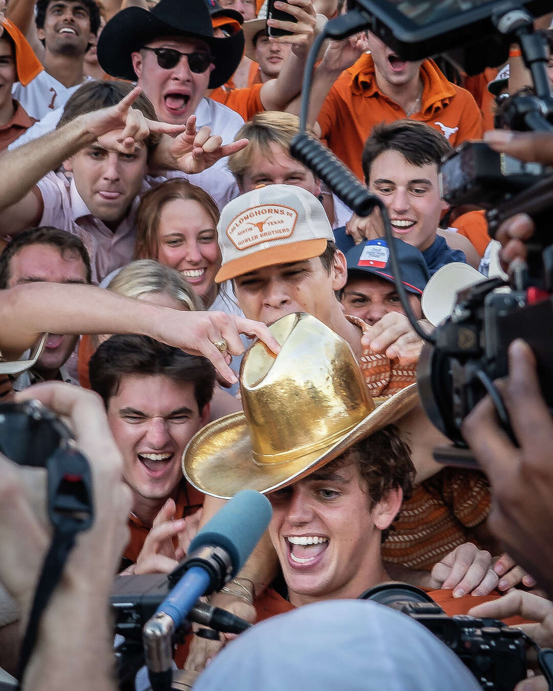 Texas Longhorns move up in latest SEC football power rankings