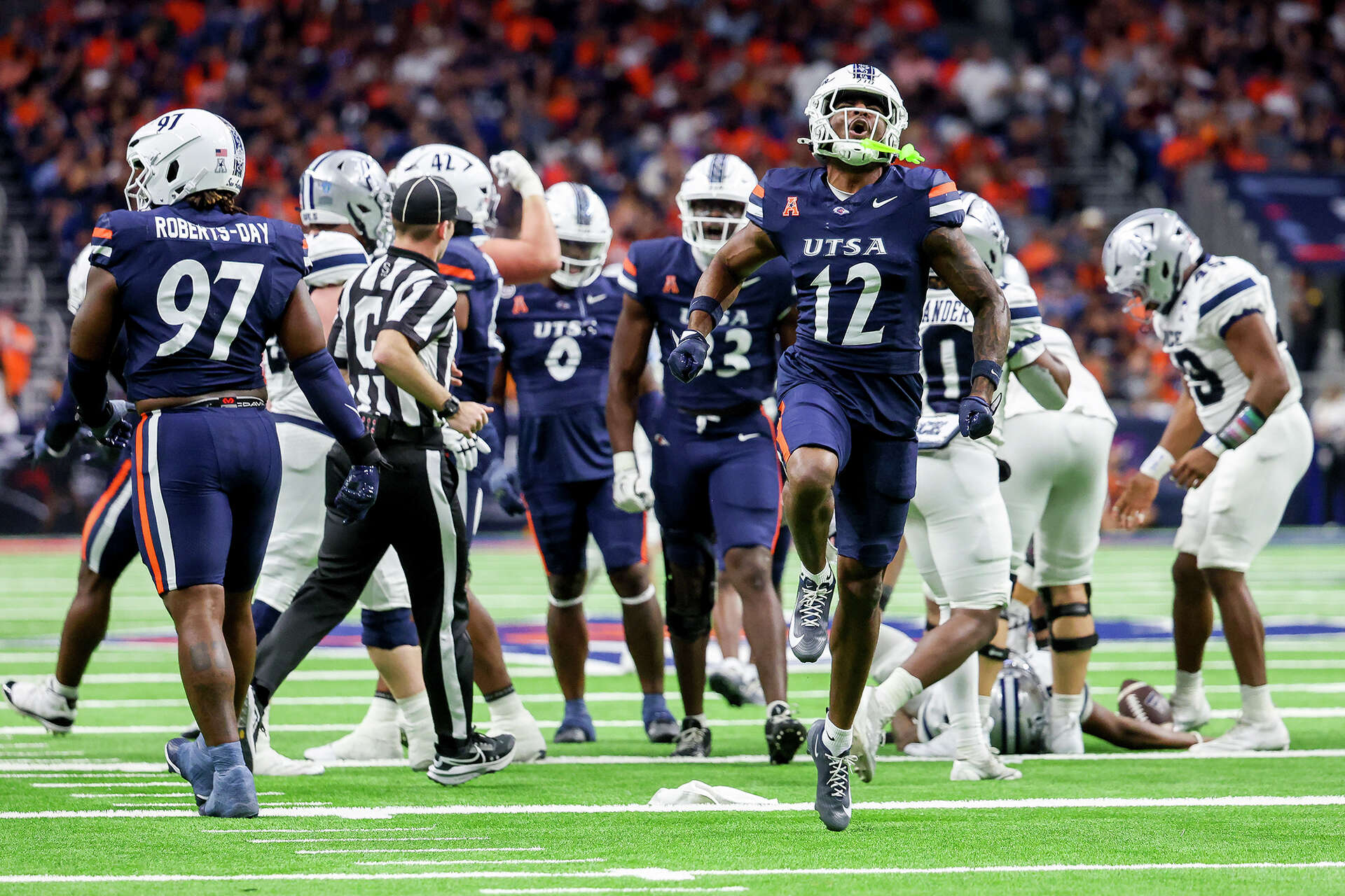 UTSA sets program scoring record in rout of Rice