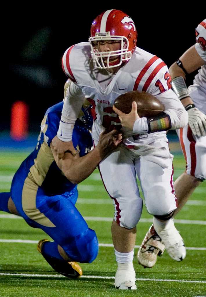 Masuk's Cochran named Connecticut Gatorade Player of the Year in football