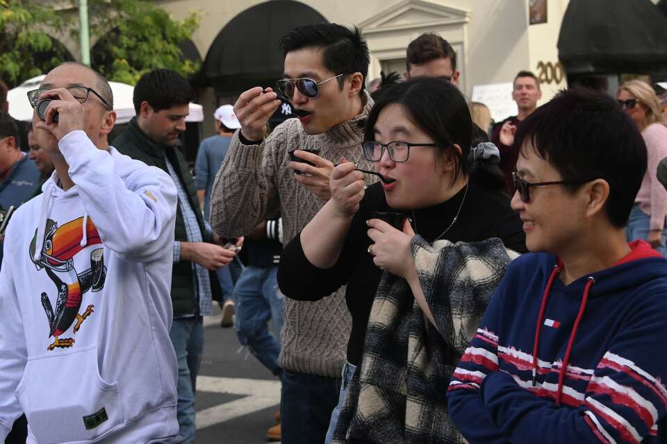 Chowderfest in downtown Troy draws crowds