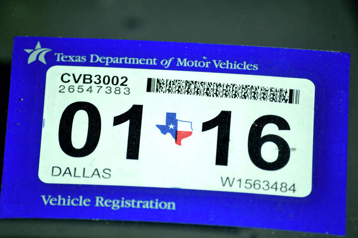 How long can you drive with expired tags in Texas? What the law says