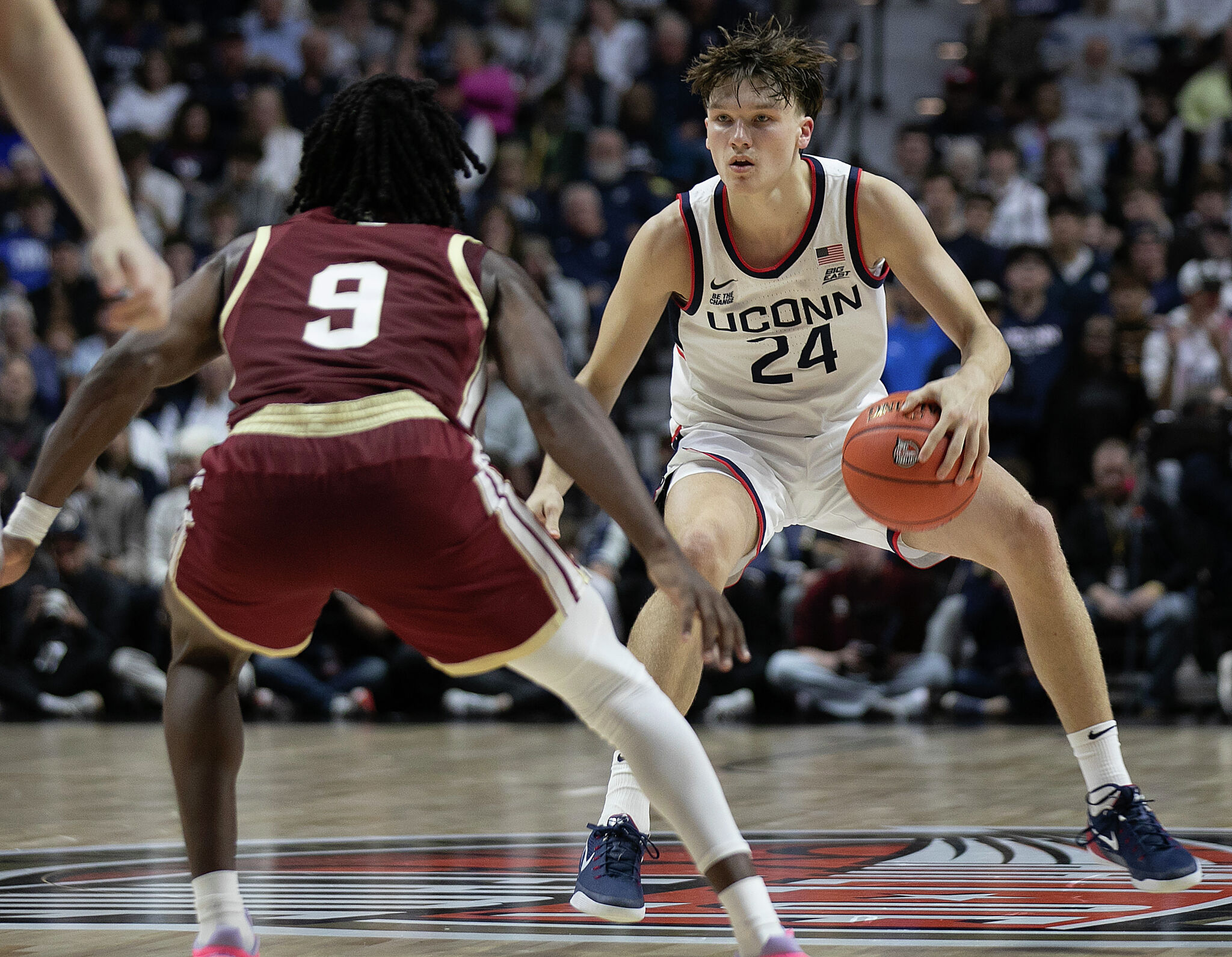 UConn freshman Braylon Mullins out with ankle injury