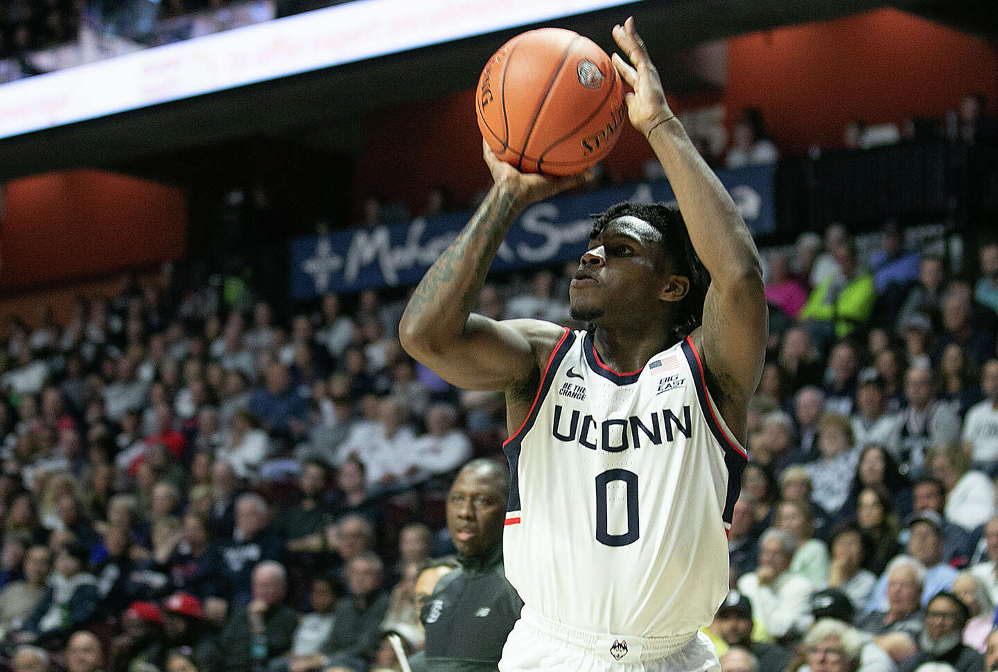 How Malachi Smith can contribute as one of UConn's new guards