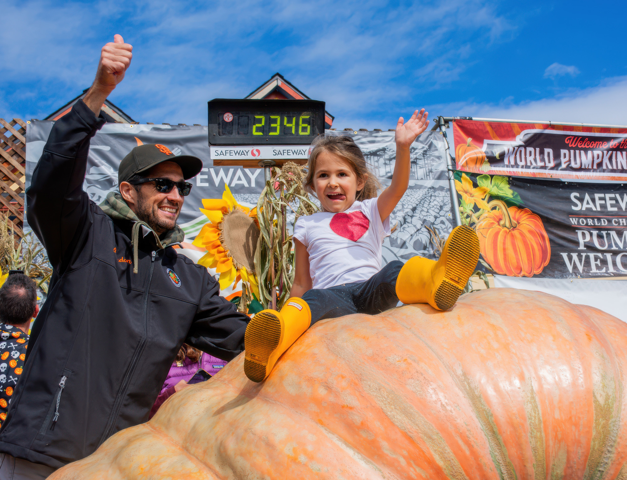 Half Moon Bay: World Champ Pumpkin Prize Goes To Santa Rosa Man For ...