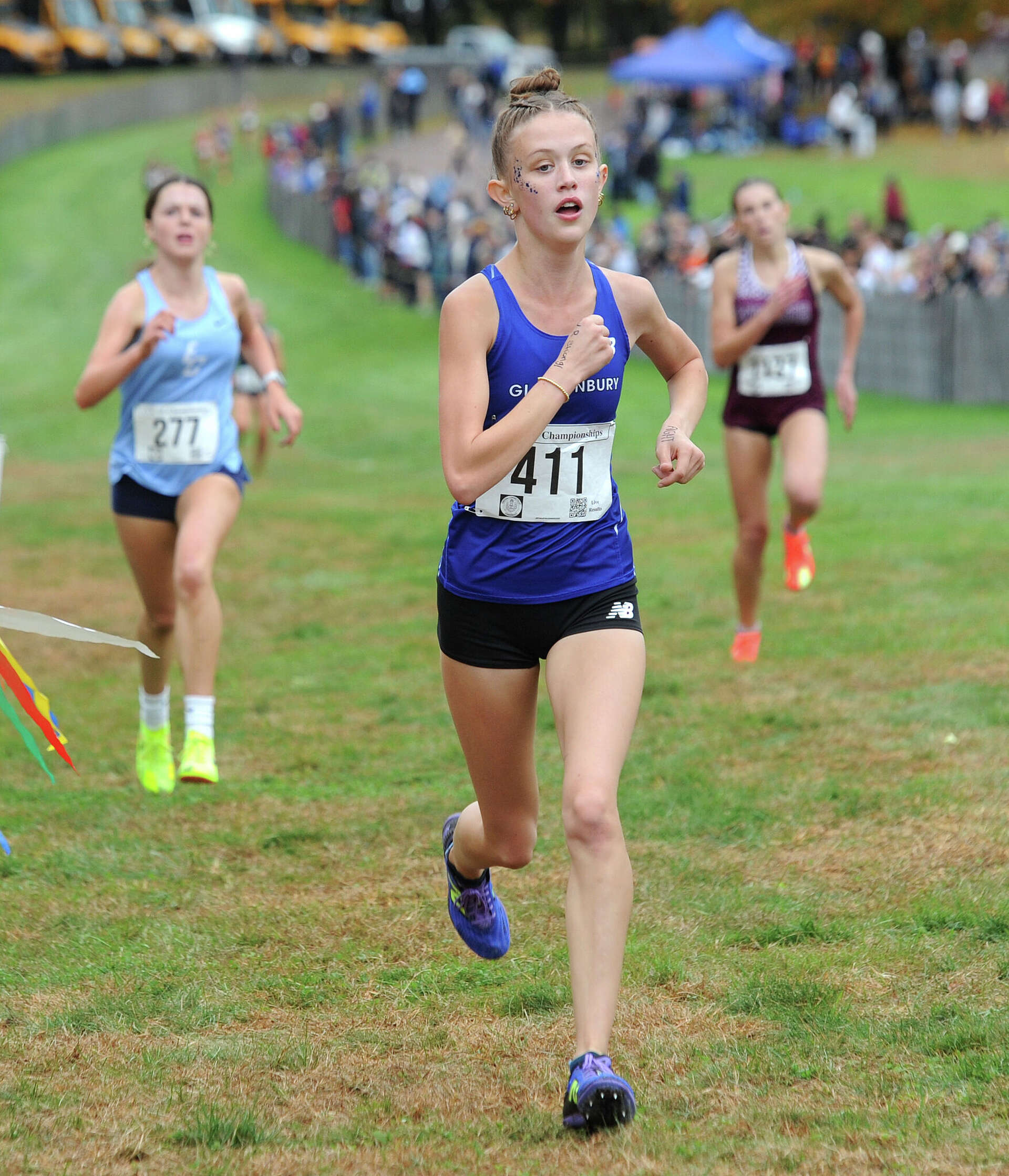 E.O. Smith boys, Glastonbury girls win CCC cross country crowns