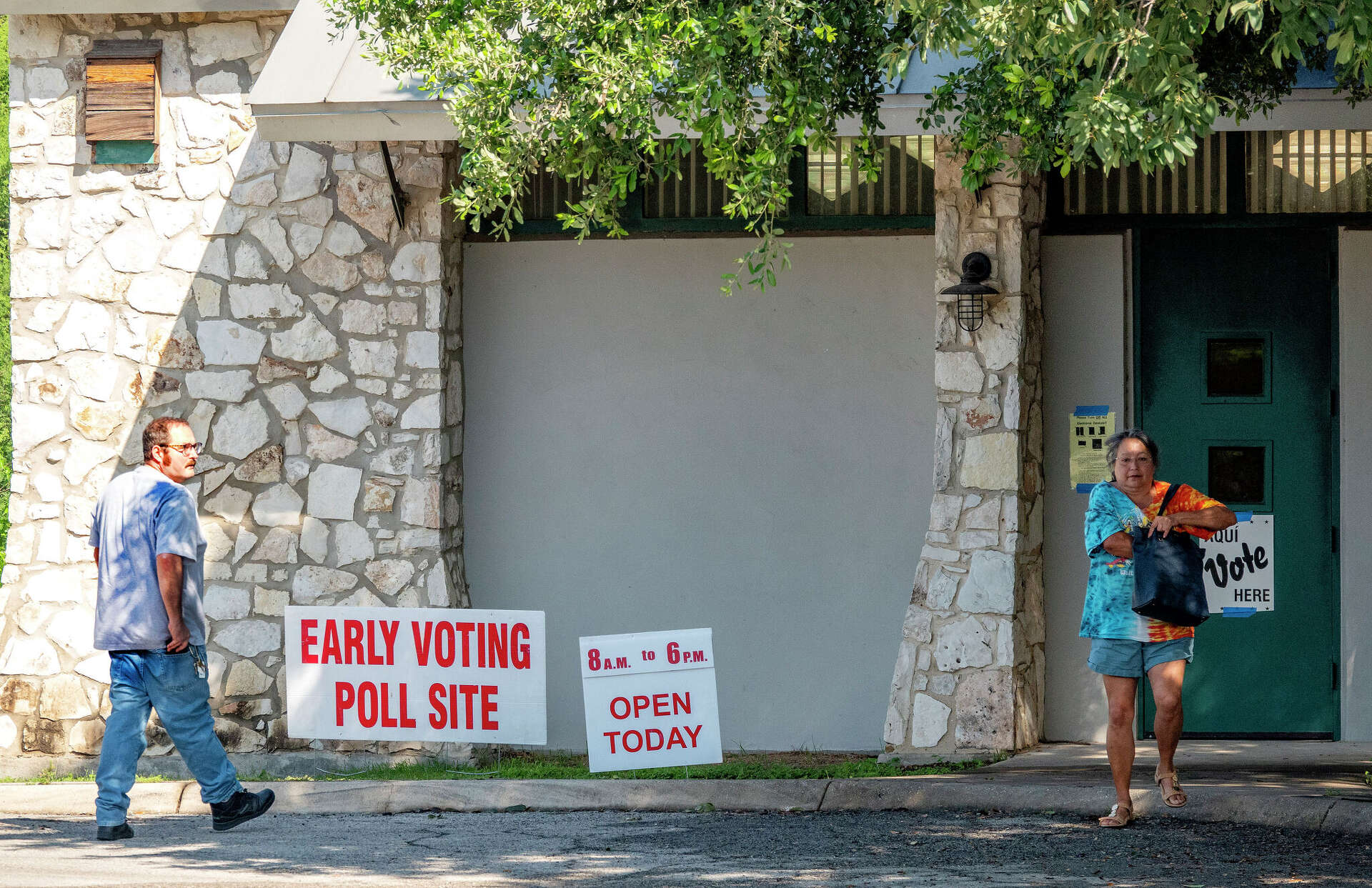 Nov. 4 early voting tracker: Here's how many people have voted so far
