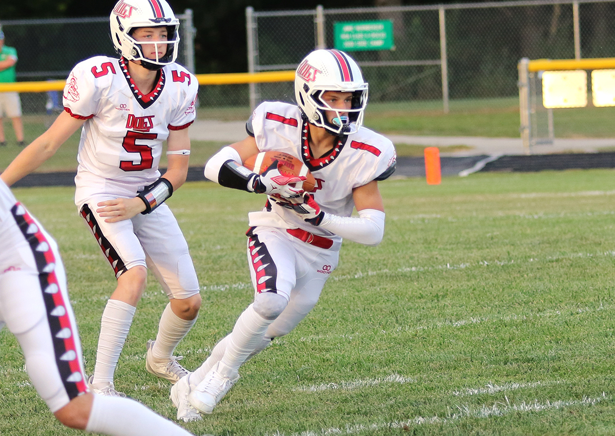 Nate Oller works, waits for shot at Staunton football's rushing record