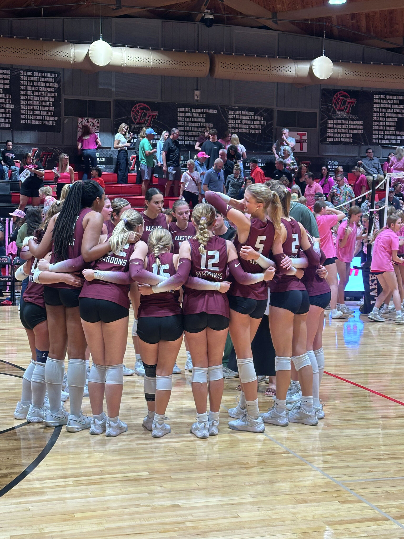 Austin High volleyball sweeps Lake Travis to win district title