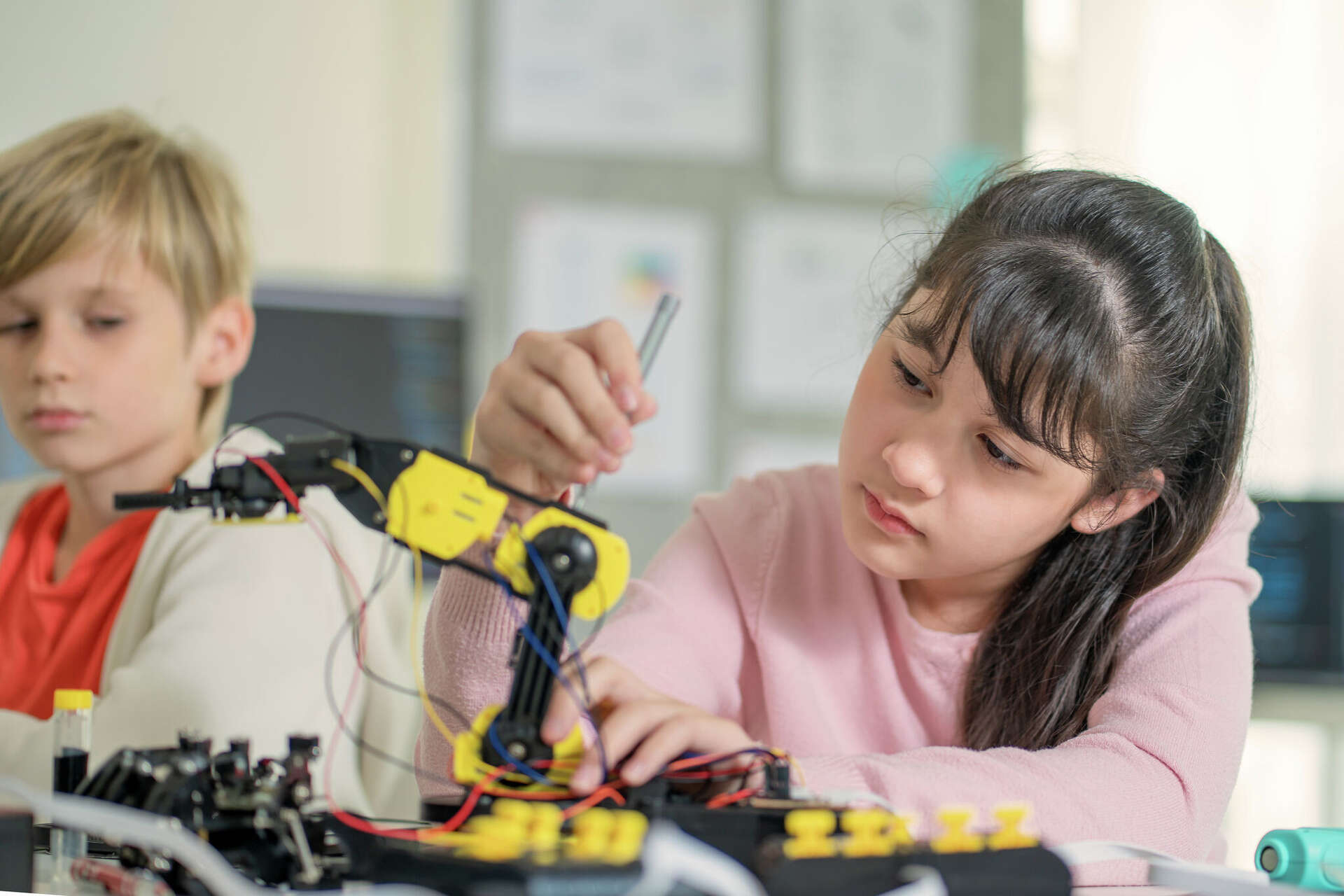 Chevron invests $145K to expand STEM initiatives at Midland ISD