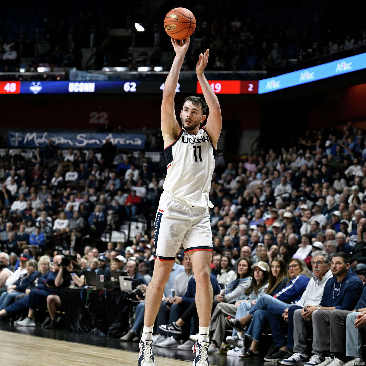 Alex Karaban is chasing history for UConn men's basketball