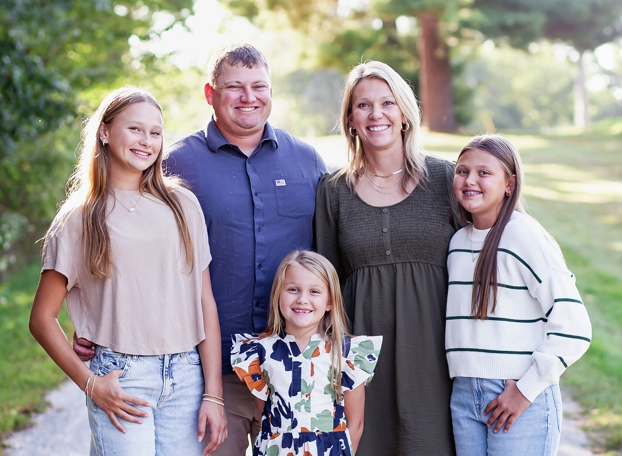 Kelley Wessler of Petefish, Skiles earns financial manager certificate