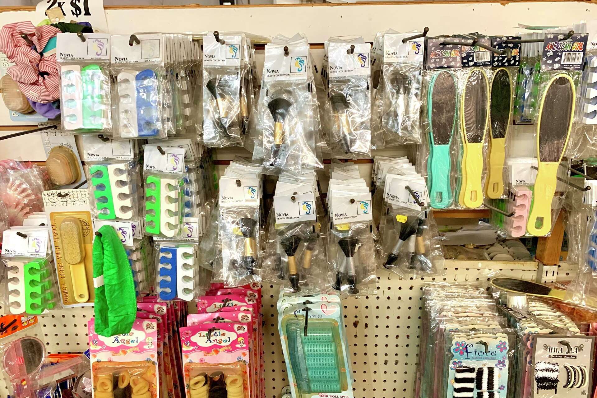Beloved Texas trinket store in Brownsville closes after 25 years
