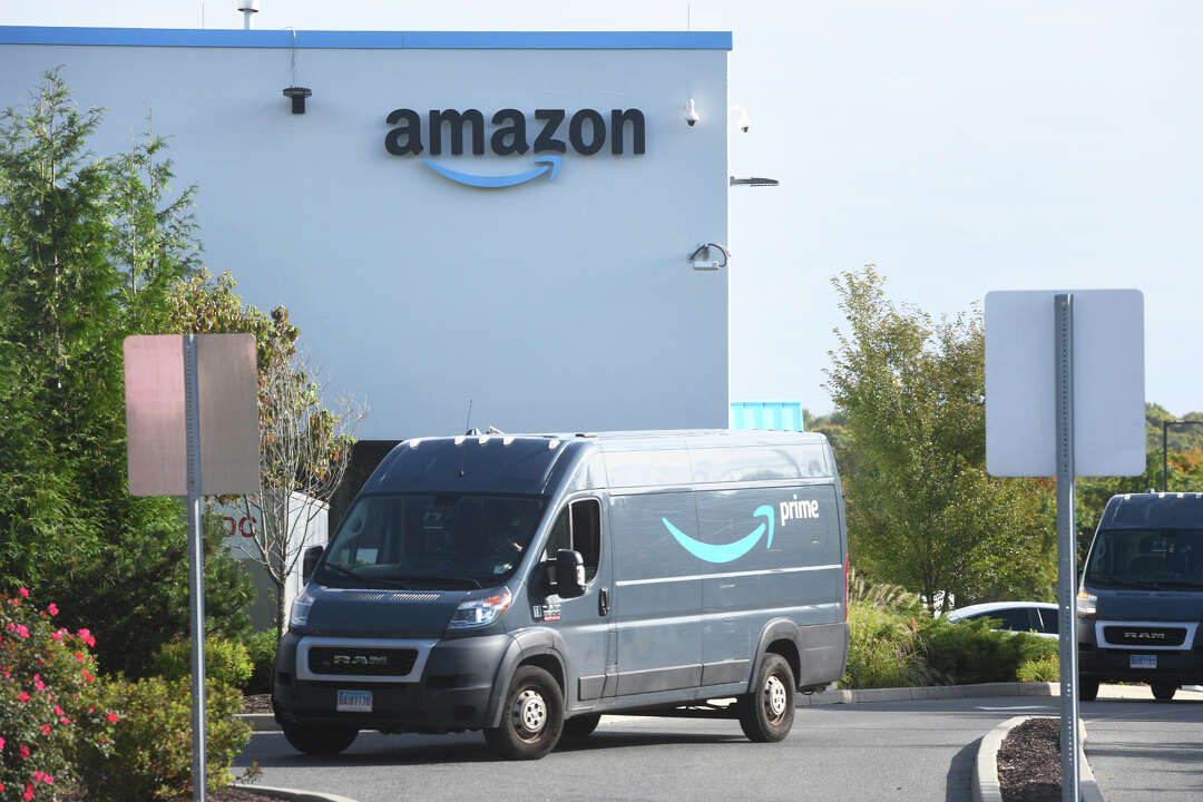 Amazon opens Plainfield delivery warehouse, adds 275 jobs