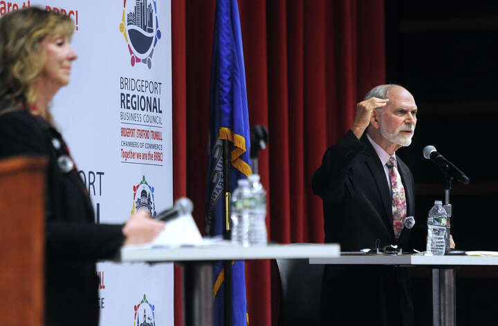 Stratford mayoral candidates debate economy, redevelopment