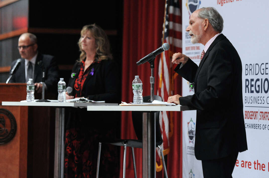 Stratford mayoral candidates debate economy, redevelopment