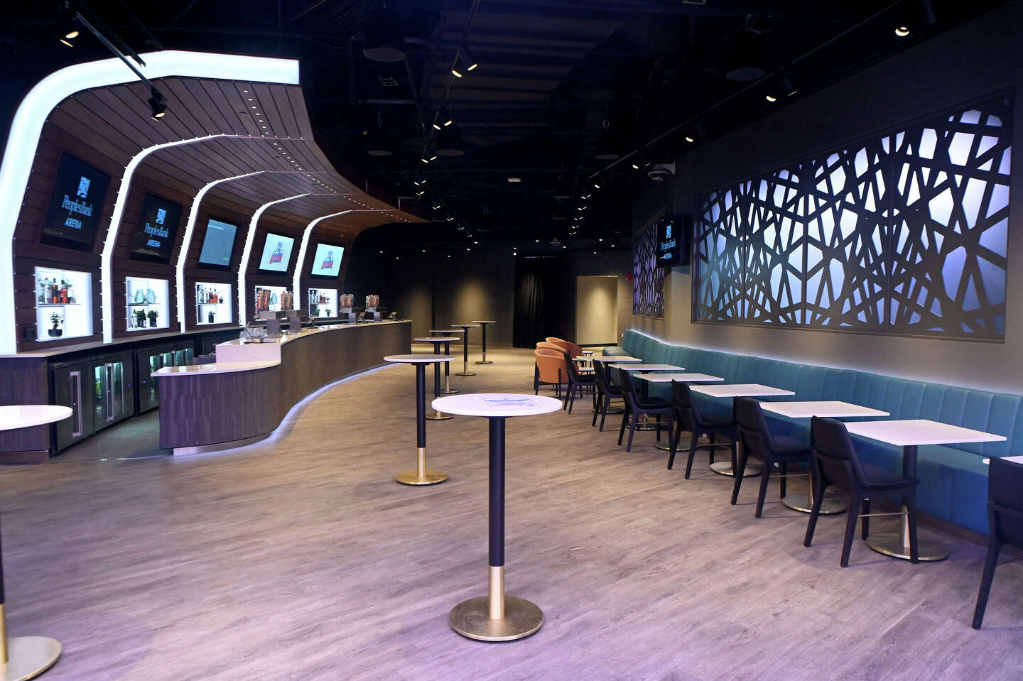 An inside look at the $145M facelift at Hartford's PeoplesBank Arena