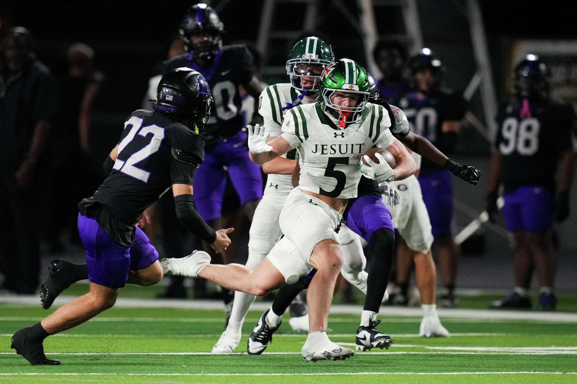 Strake Jesuit running back Johnny Hebert runs for 385 yards