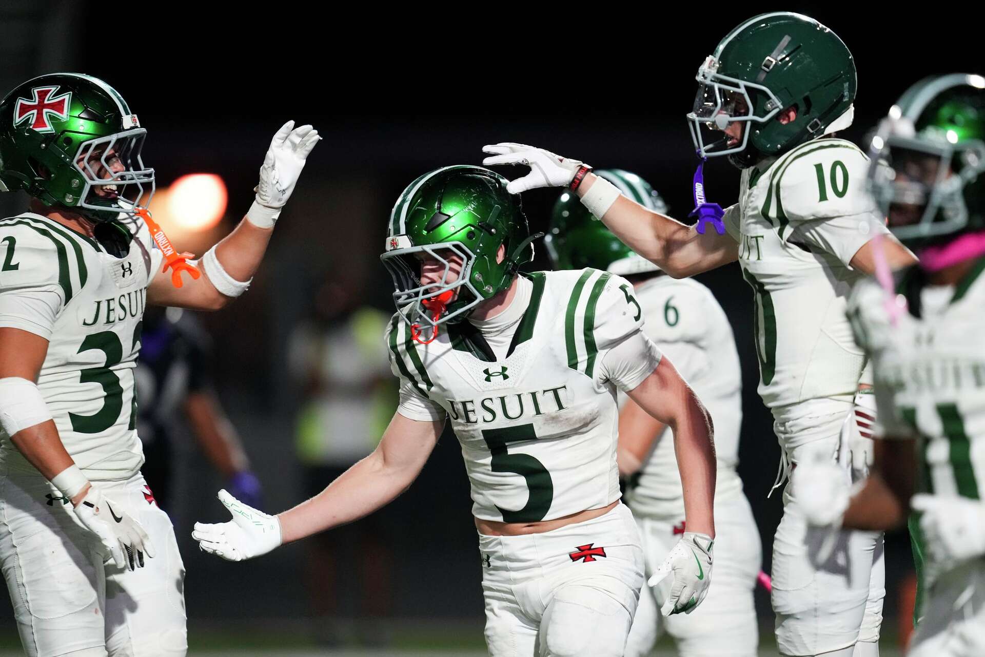 Strake Jesuit running back Johnny Hebert runs for 385 yards