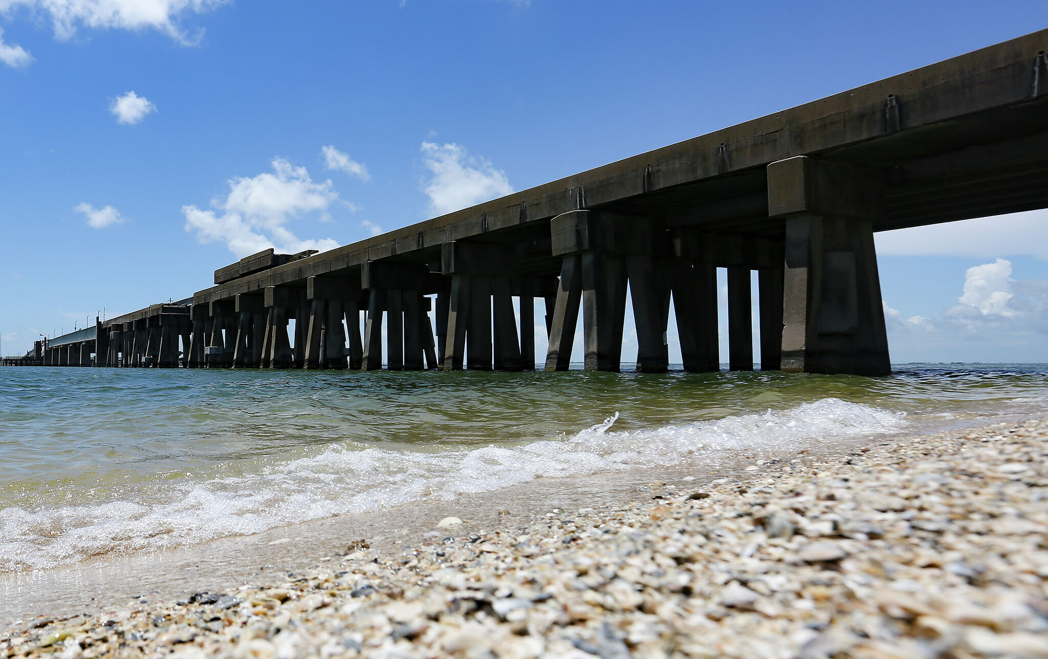 Need to replace costly Texas Gulf Coast bridge grows urgent