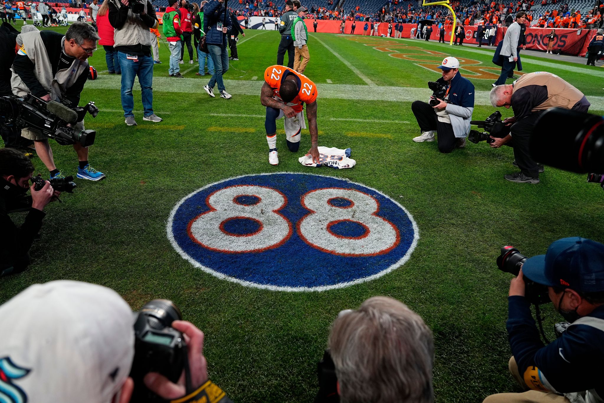 How the Broncos are keeping Demaryius Thomas' legacy alive this weekend