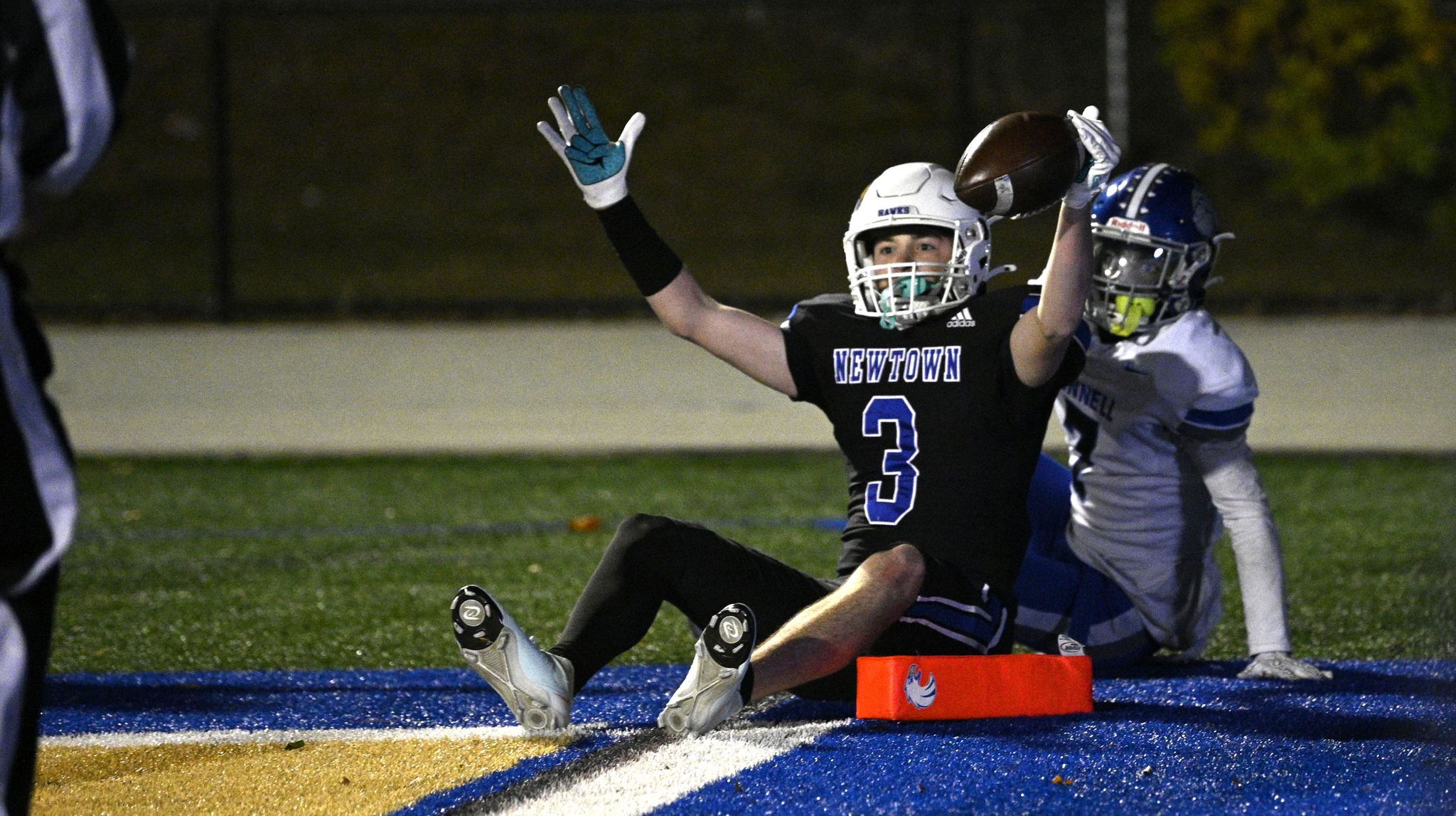Newtown football defeated Bunnell 24-0