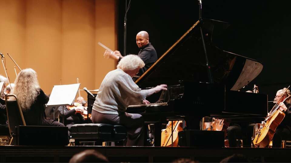 Oakland Symphony’s season opener turned classical music into a party