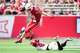 Houston Cougars edge Arizona Wildcats on late field goal