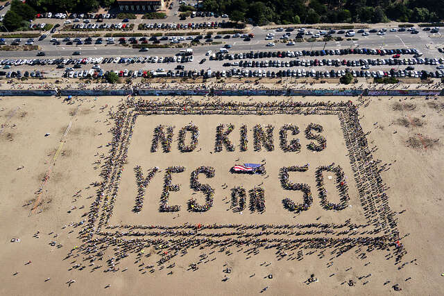 Massive crowds take to Bay Area streets for 'No Kings' protests