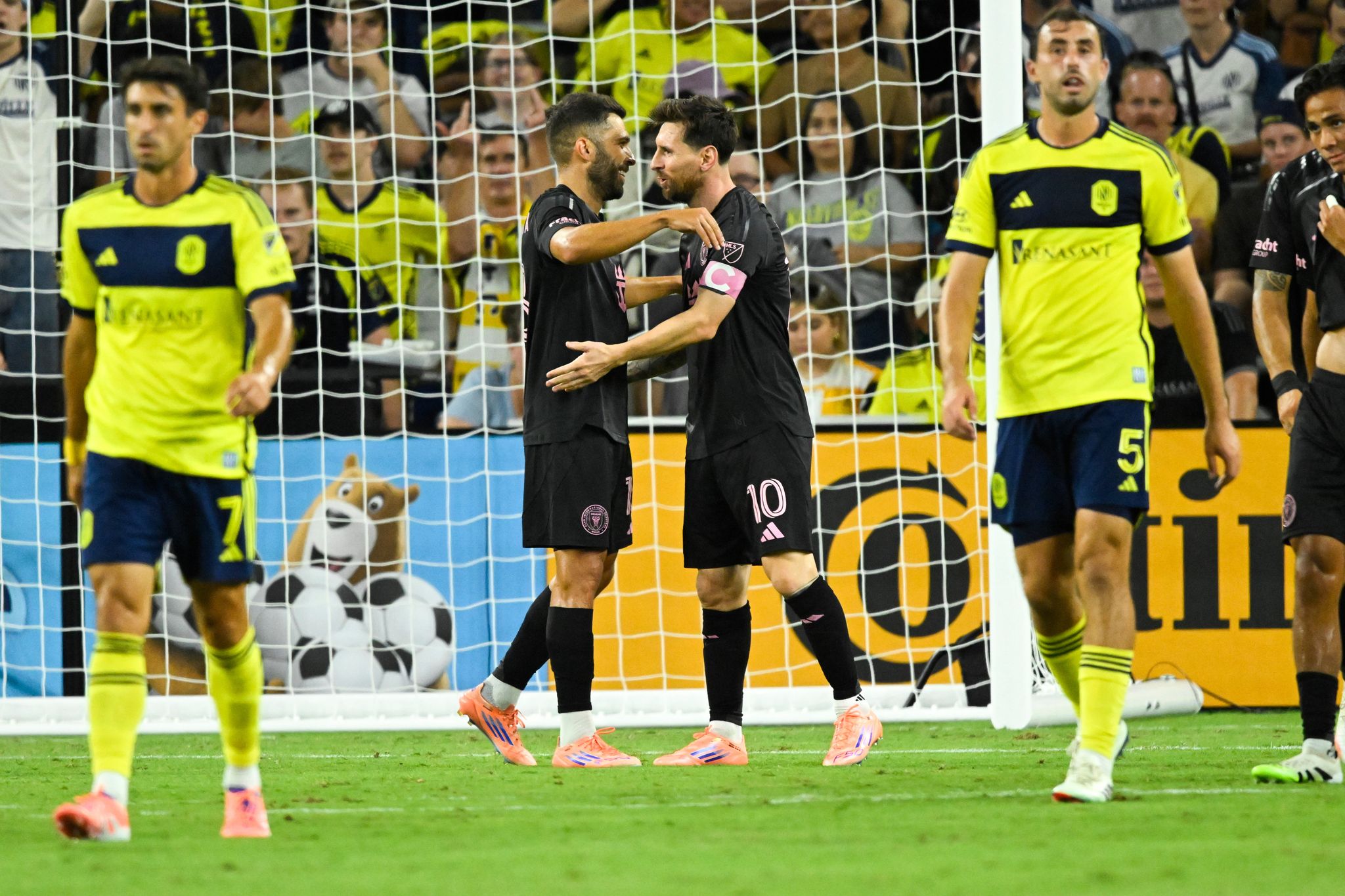Messi wins the Golden Boot and MLS playoffs are set on Decision Day