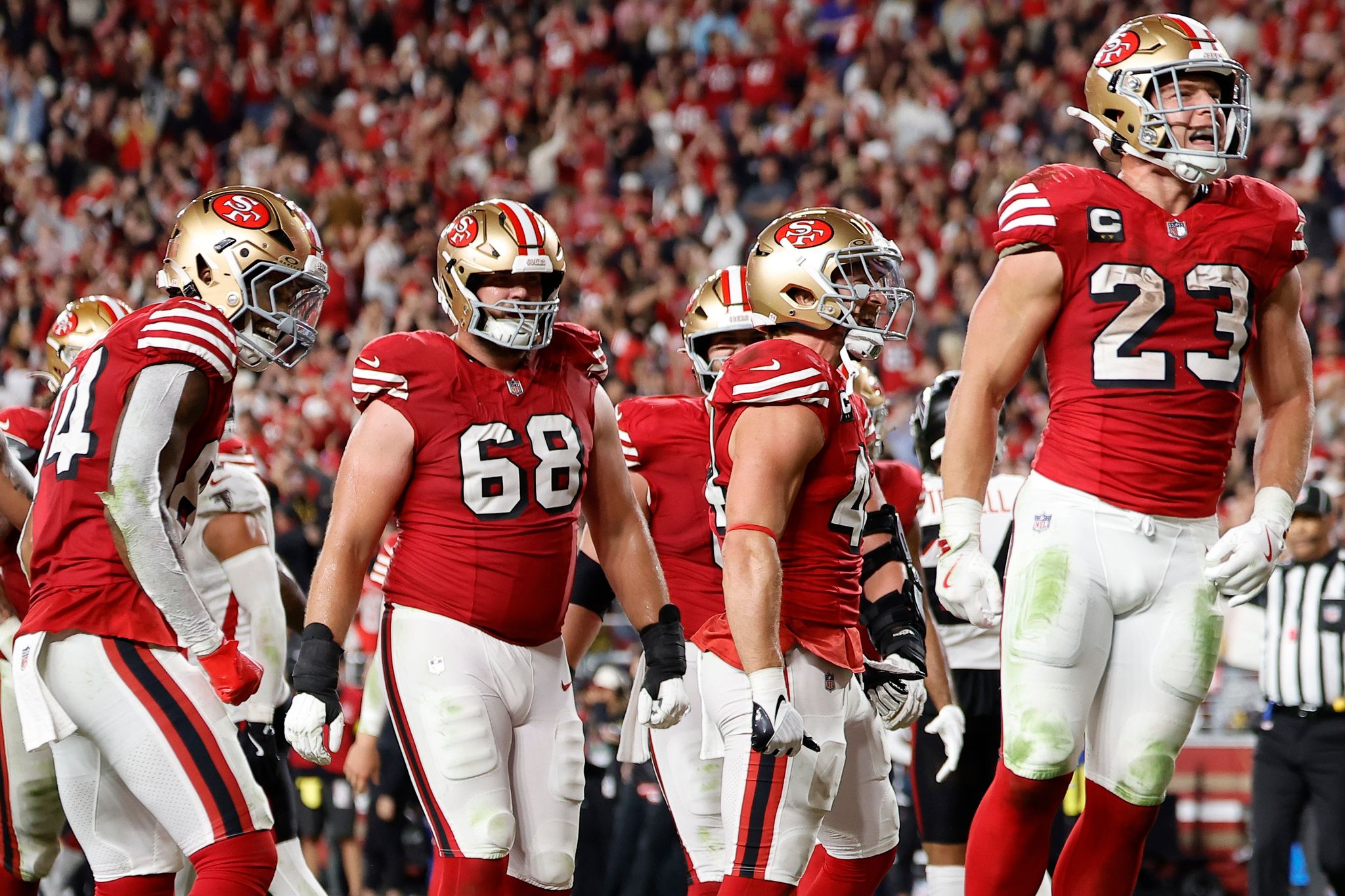Las 200 yardas de Christian McCaffrey impulsan a los 49ers a vencer 20 ...