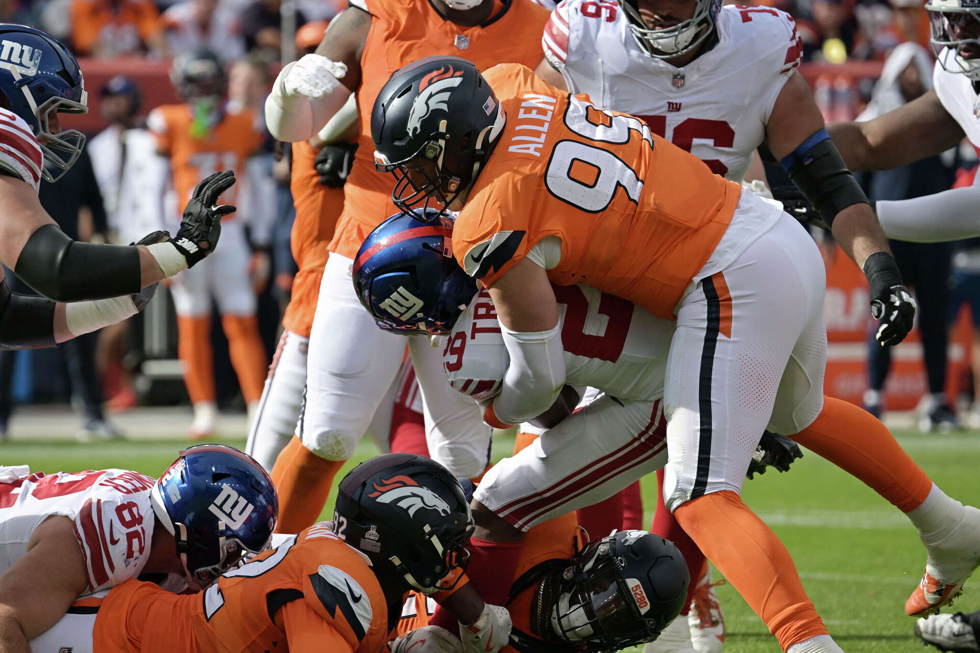 CT's Zach Allen plays role in Denver's historic win over Giants