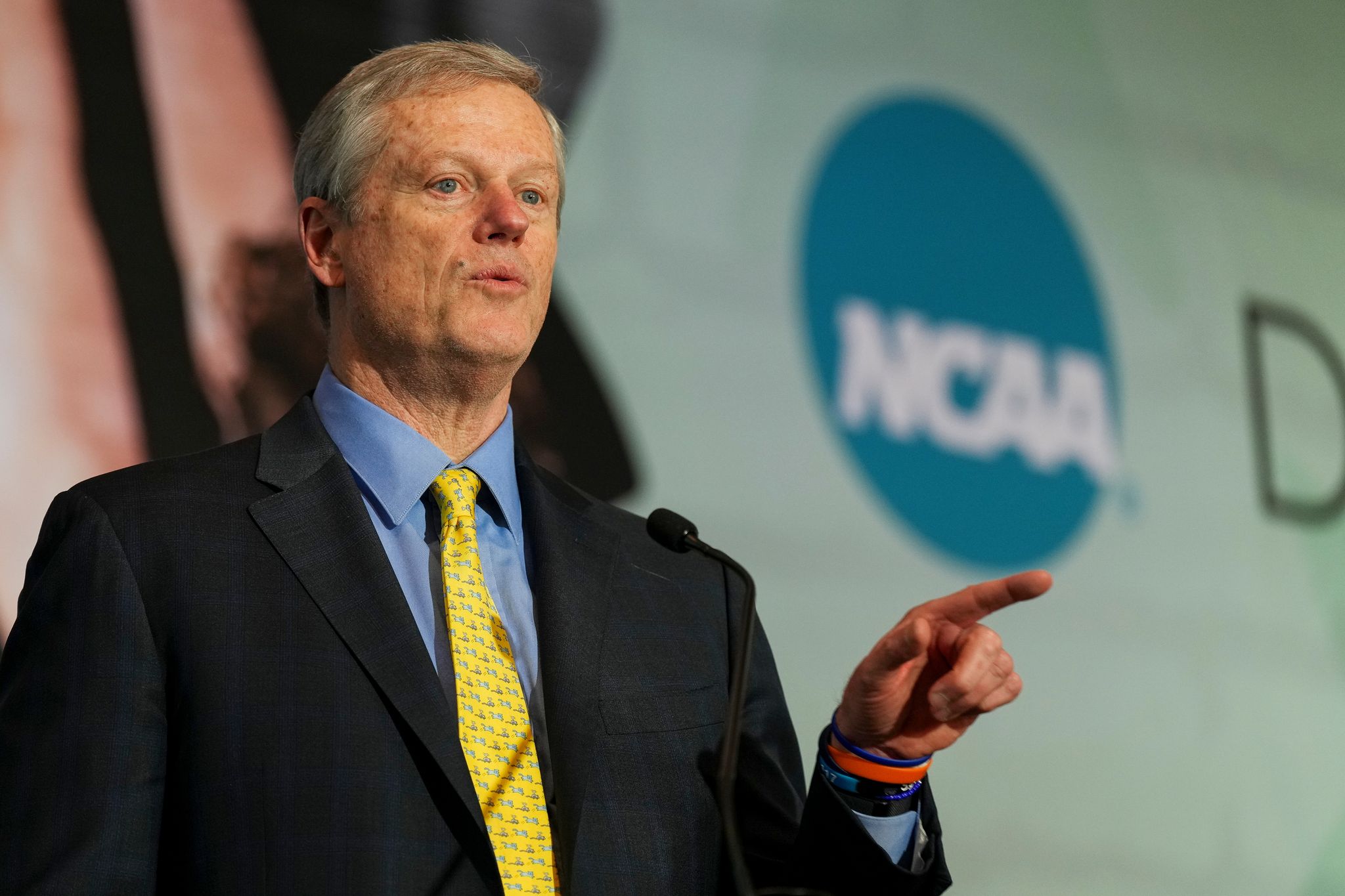 NCAA revokes eligibility of 6 more college basketball players as it ...