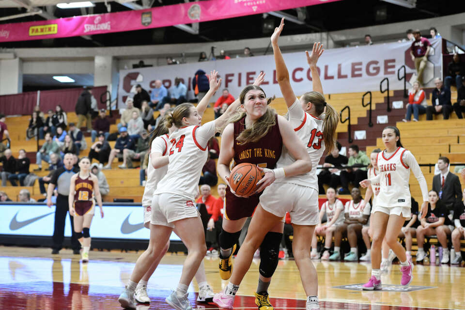 Olivia Vukosa commits to UConn women's basketball