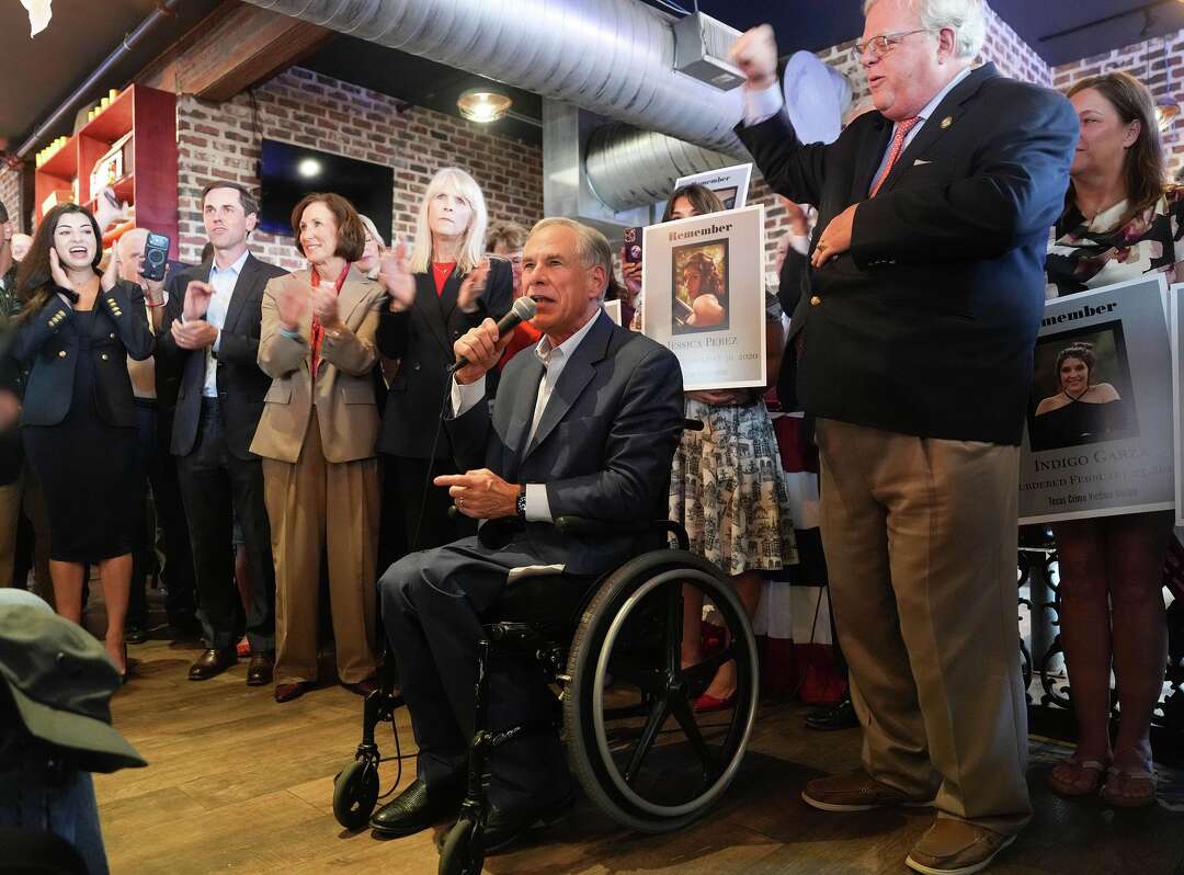 Greg Abbott vows to turn Harris County 'dark red' at Cypress event